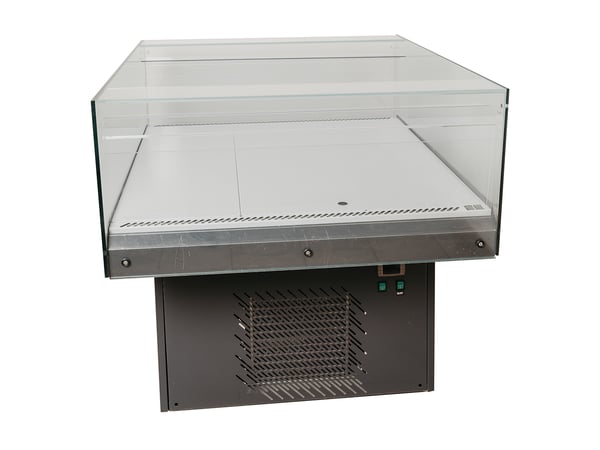 Oscartielle Est Europe | Refrigerated horizontal displays for retail ...